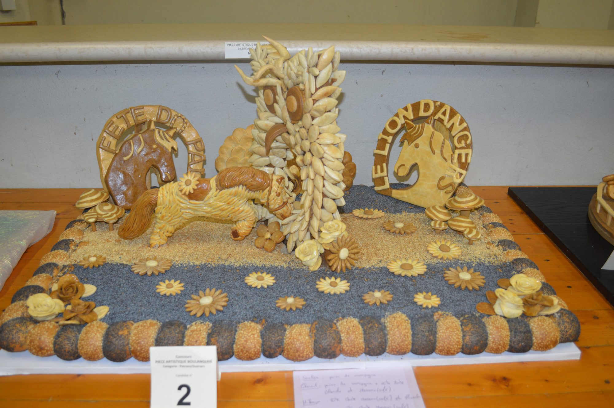 1er prix Pièce artisitique en Pate de Boulangerie - Fédération de la ...